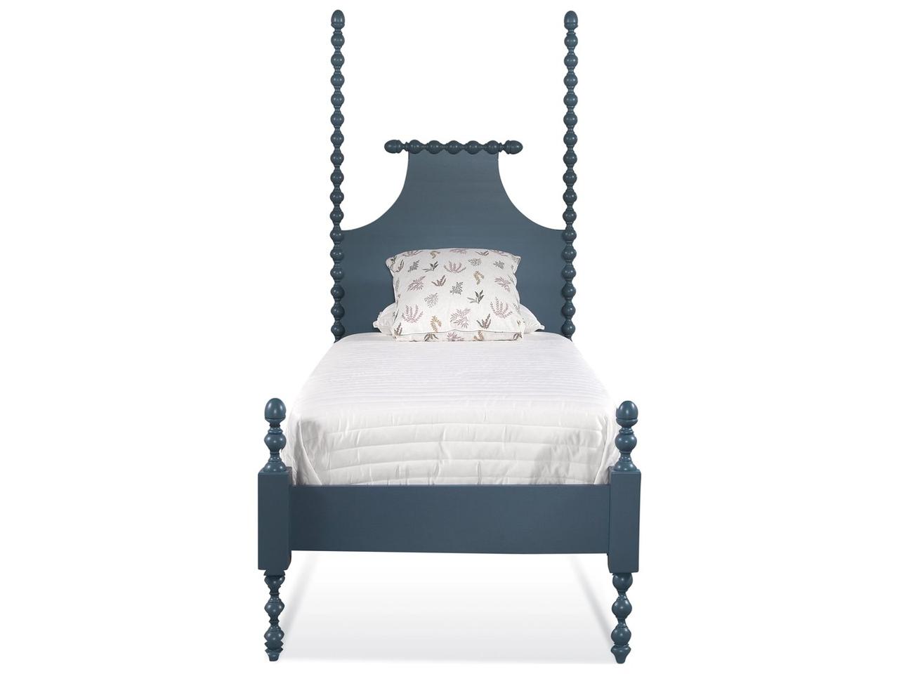 Emily Spindle Four Post Bed