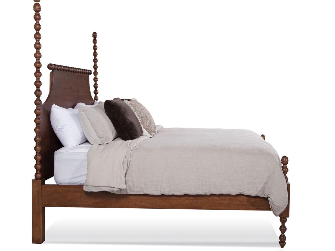 Emily Spindle Four Post Bed