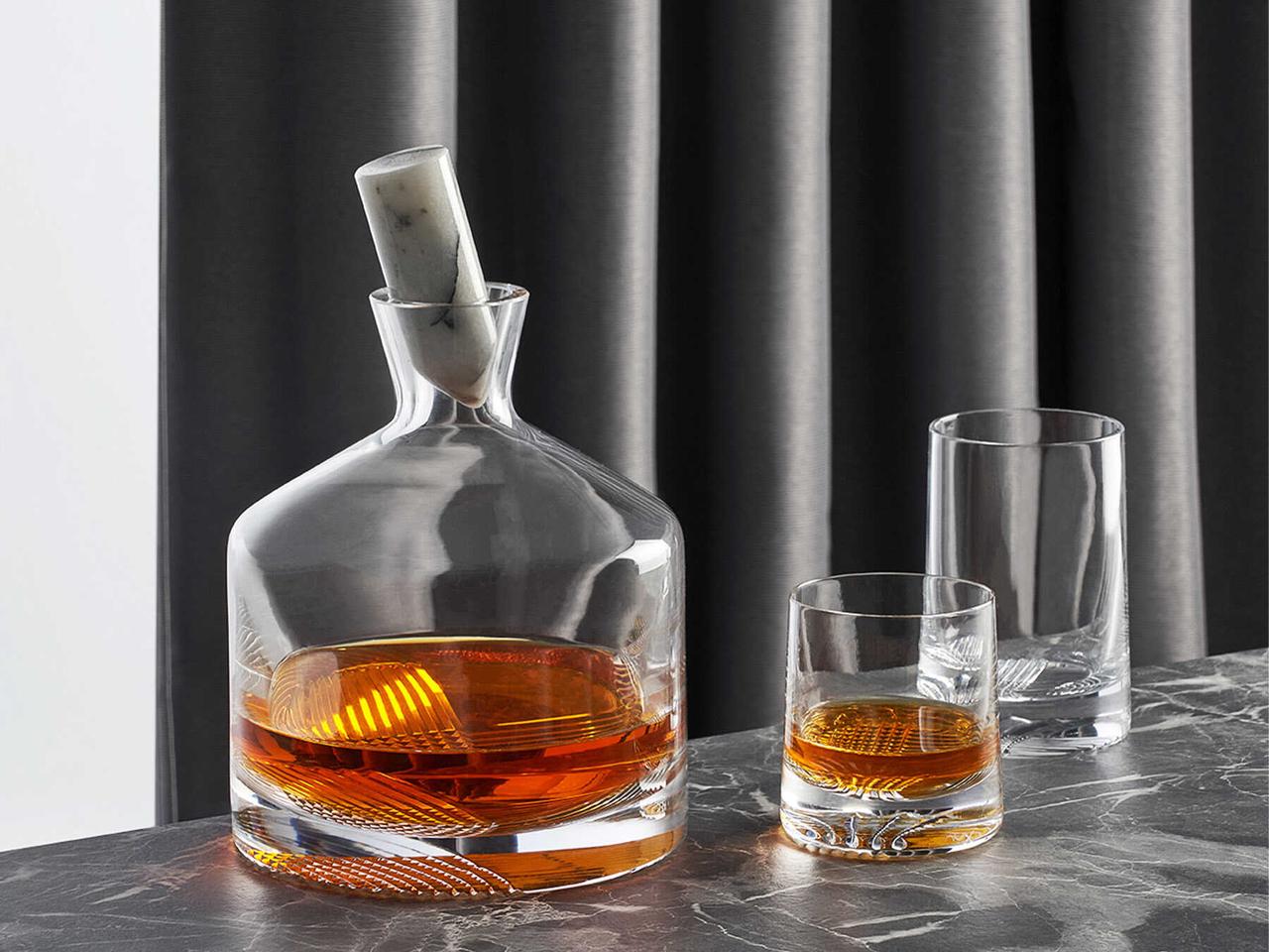 NUDE Alba Lead-Free Crystal Whiskey Glass Set — Hand-Engraved Tartan ...