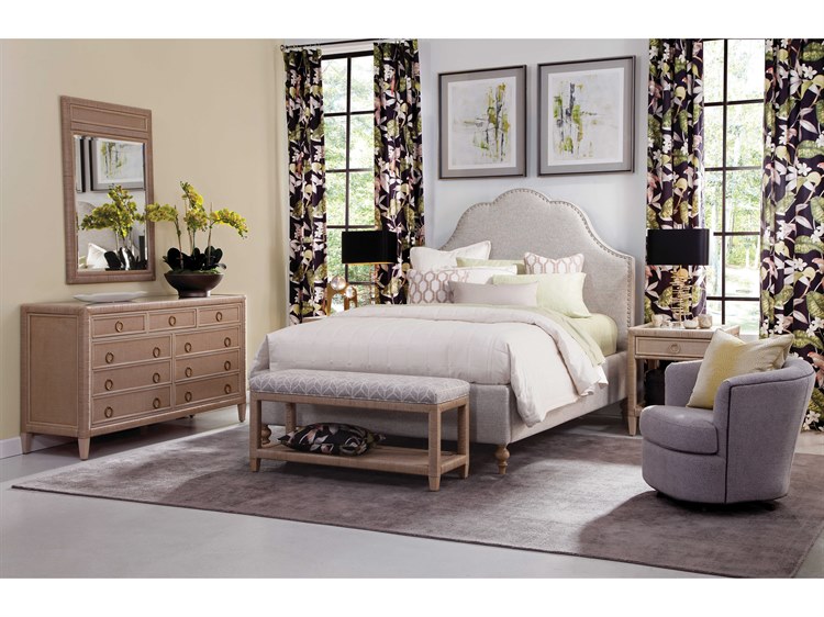 Braxton Culler Sabal Bay Brown Upholstered Accent Bench | BXC809094