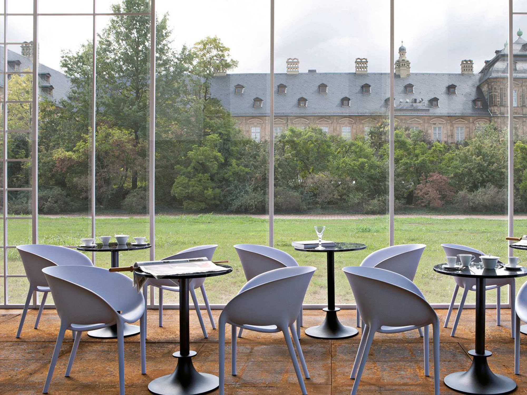 Driade Outdoor Lord Yi Aluminum 23.6'' Wide Round Marquina Marble Top ...