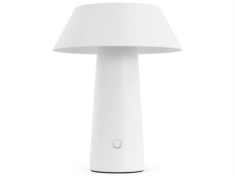 Visual Comfort Modern Sesa 1-Light Outdoor Lamp | VCMSLTB25727W